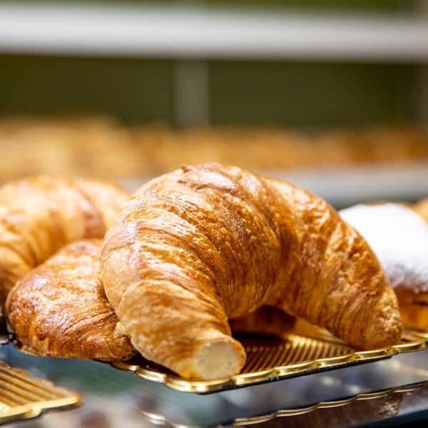 Italian Baked Goods | La Roma Pastry Shop | Oakdale, NY