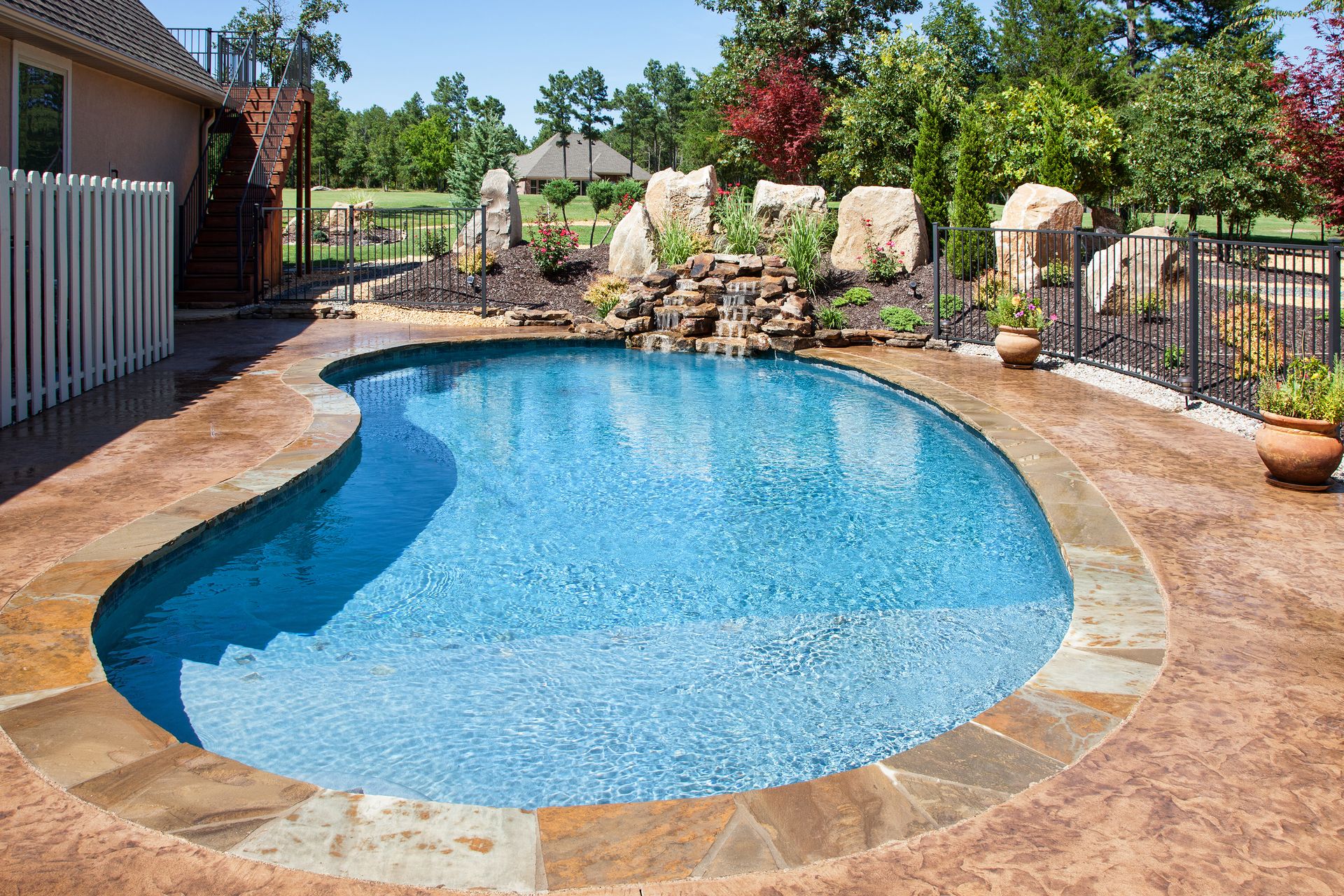 Swimming Pool Contractors Little Rock, AR | Maumelle, AR