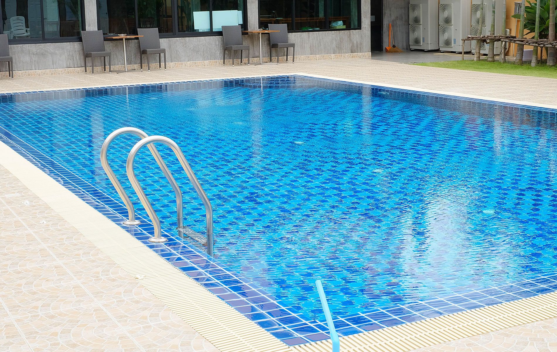 Pool Sales & Service | The Pool Guys | Troy, MO