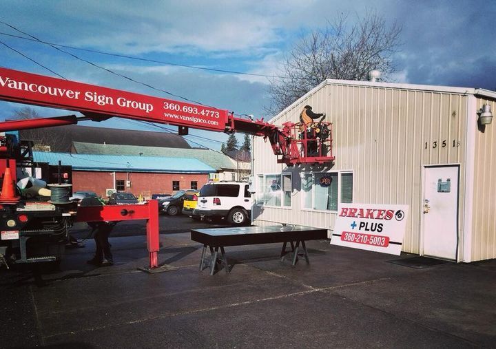 Sign Maintenance Services | Vancouver, WA