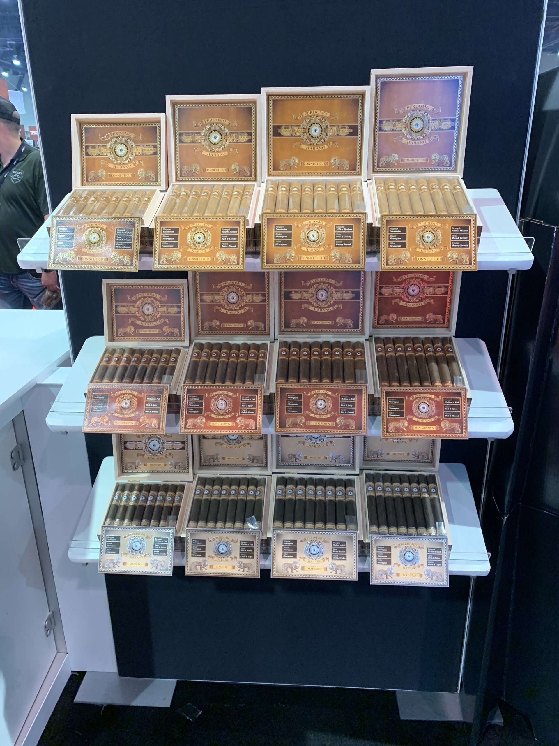 Premium Cigars | Cigar Bundles | Quincy, MA