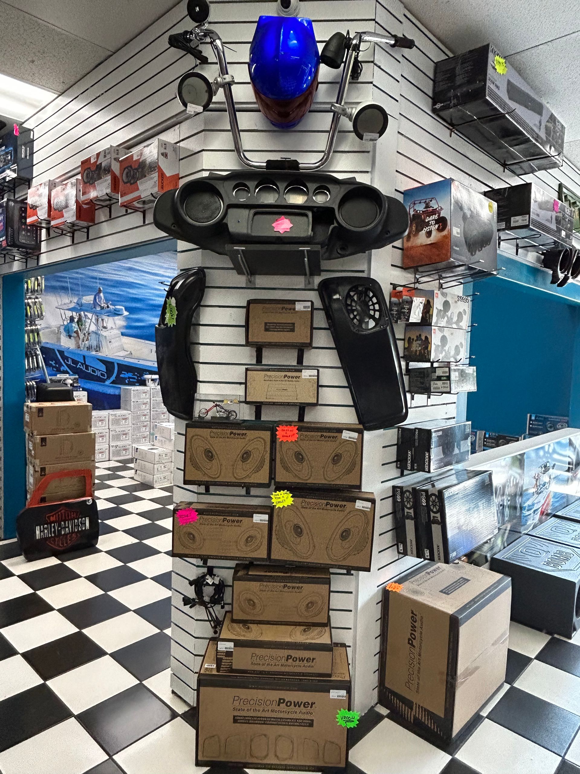 Audio System Gallery | Mad Marks Stereo Warehouse