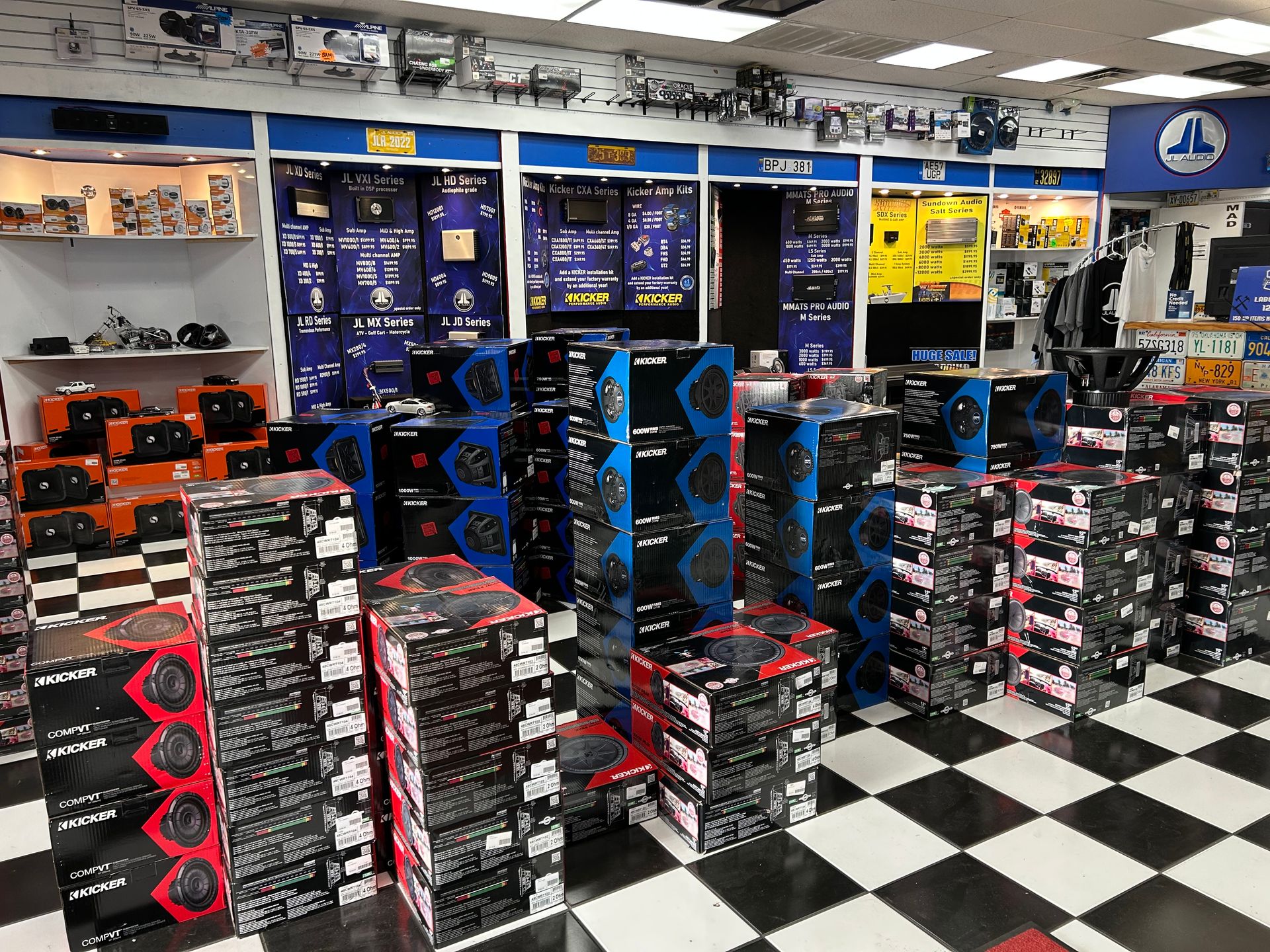 Audio System Gallery | Mad Marks Stereo Warehouse