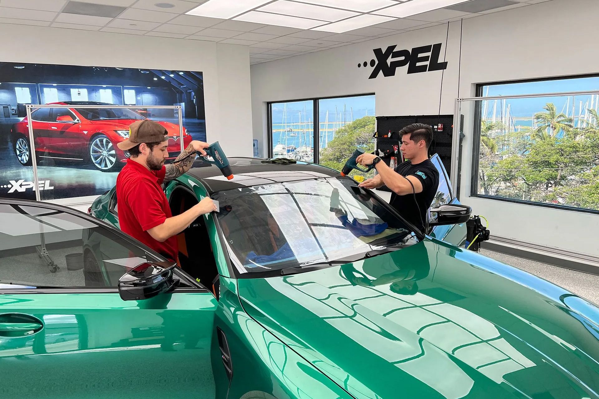 Auto Glass Tinting Honolulu, HI | Midnight Tinting