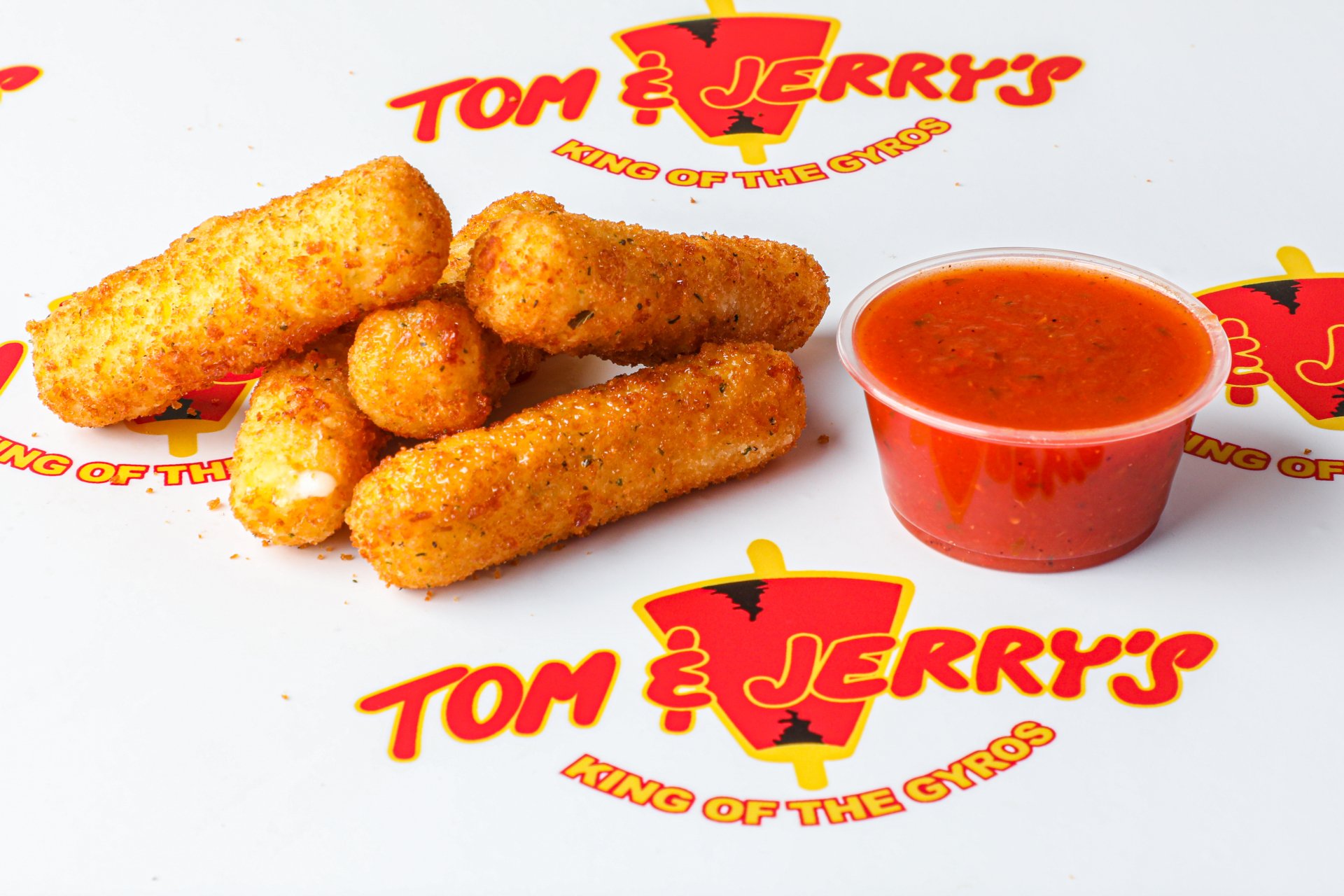 Contact Tom & Jerry's | Rockford, IL