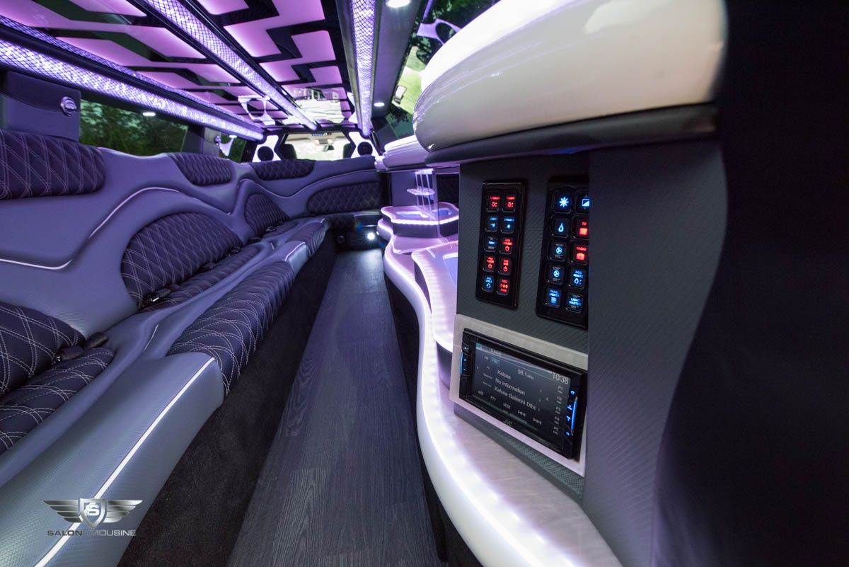 Stretch Limousine Service | RI