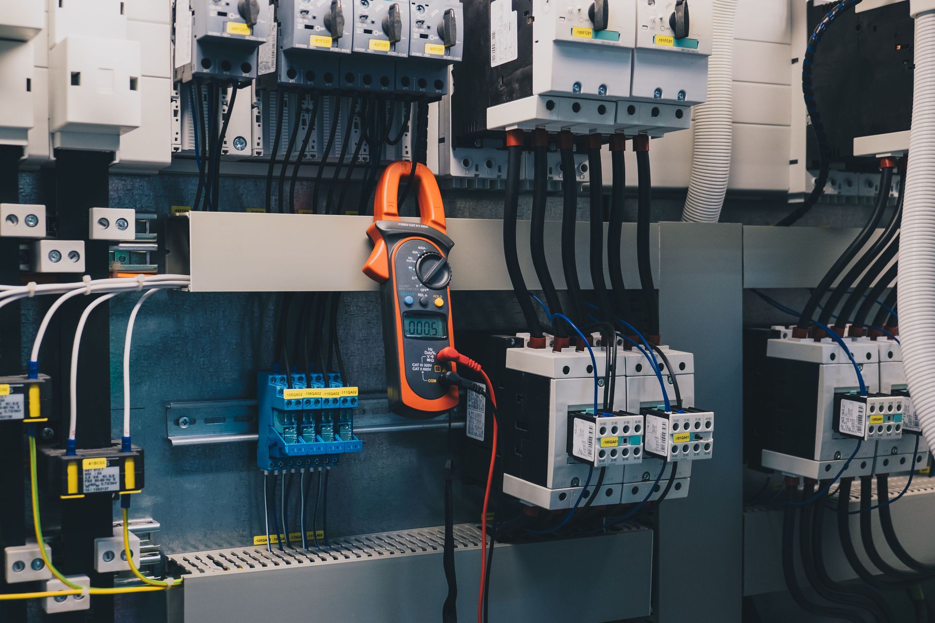 Electricians | A & N Electric | Manchester, MI