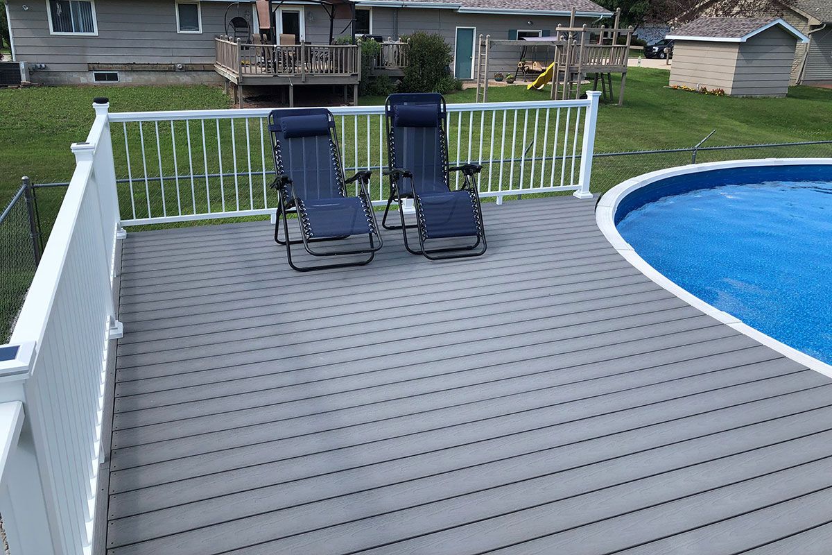 Composite Deck Builder | Integrity Decking | Green Bay WI | Milwaukee WI