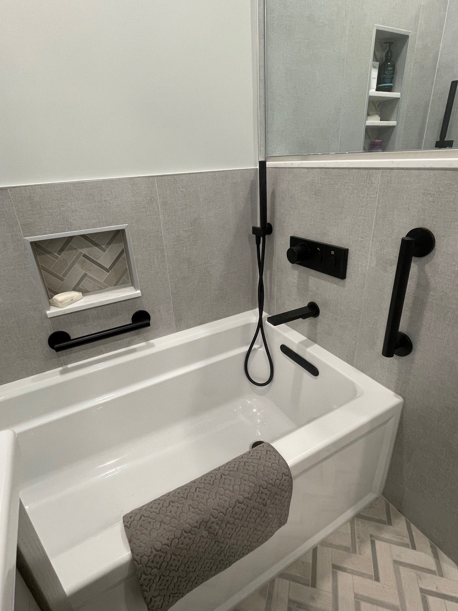 Gallery | Splash Works Bath and Kitchen Gallery