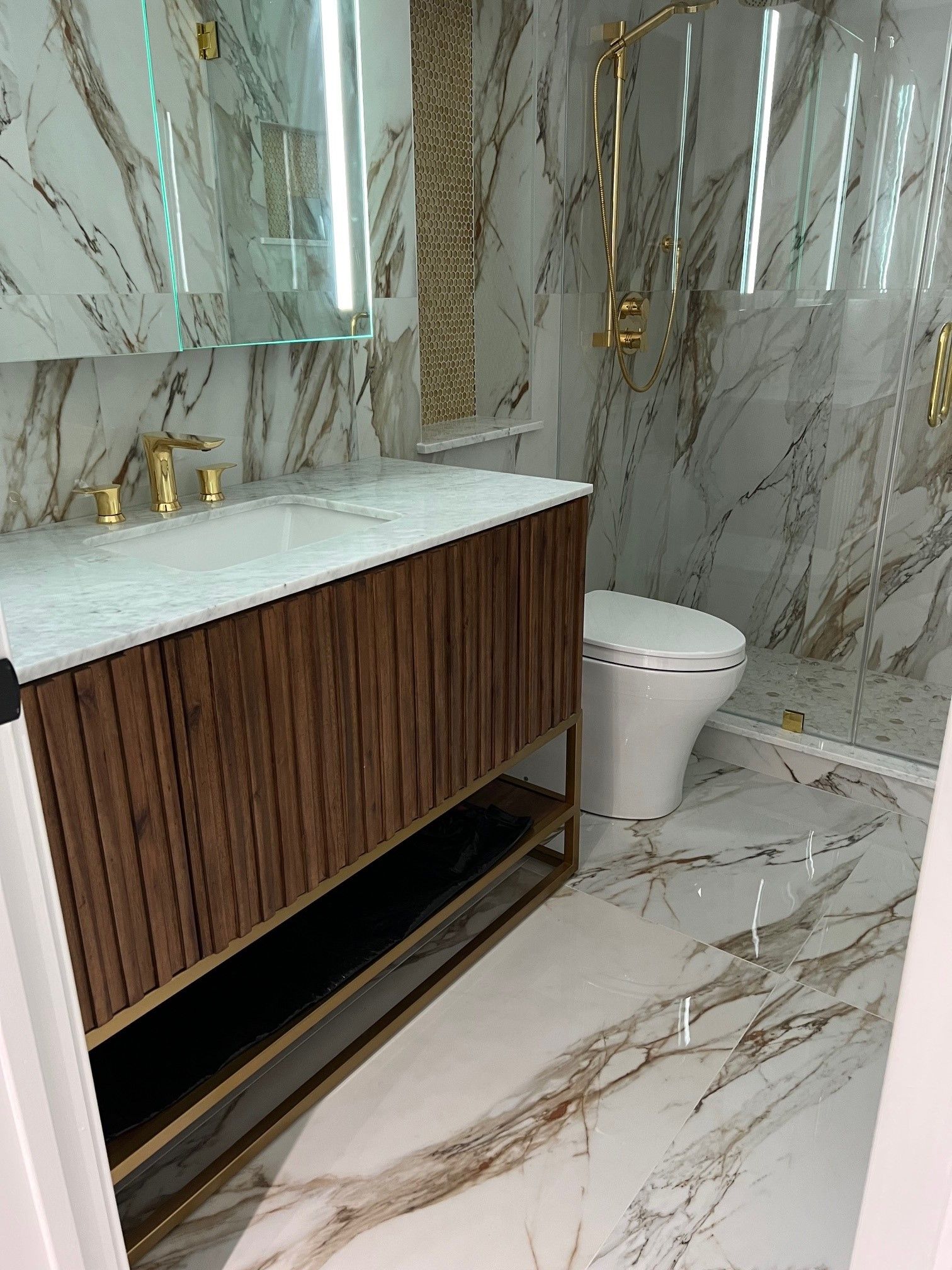 Gallery | Splash Works Bath and Kitchen Gallery