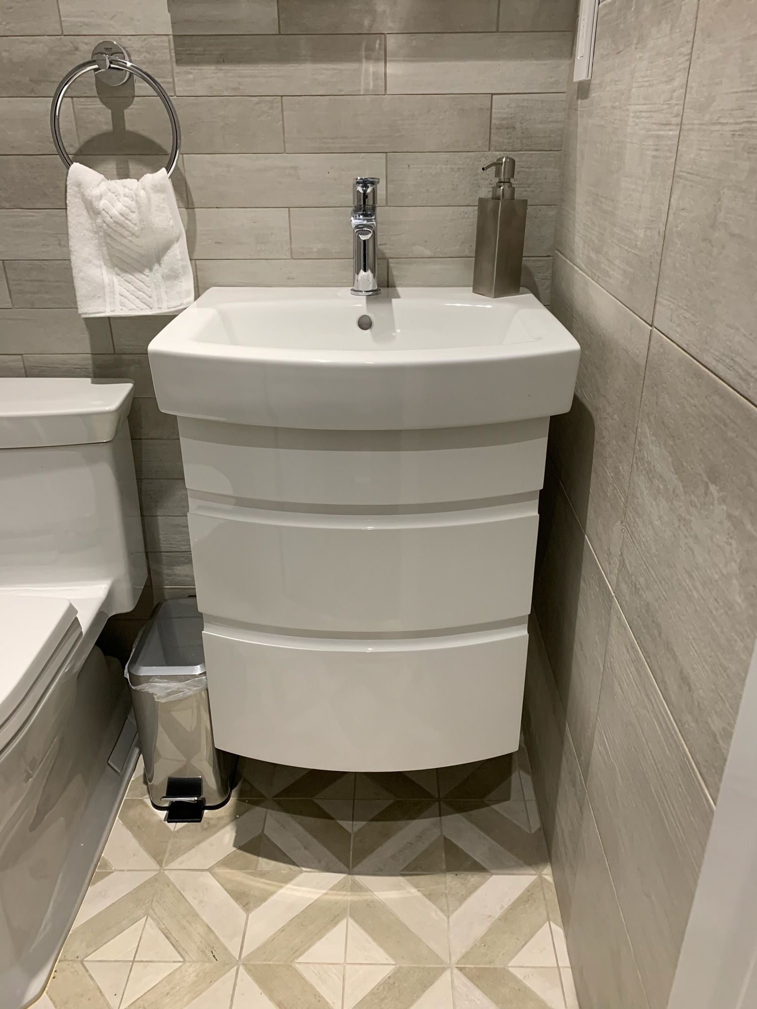 Gallery | Splash Works Bath and Kitchen Gallery