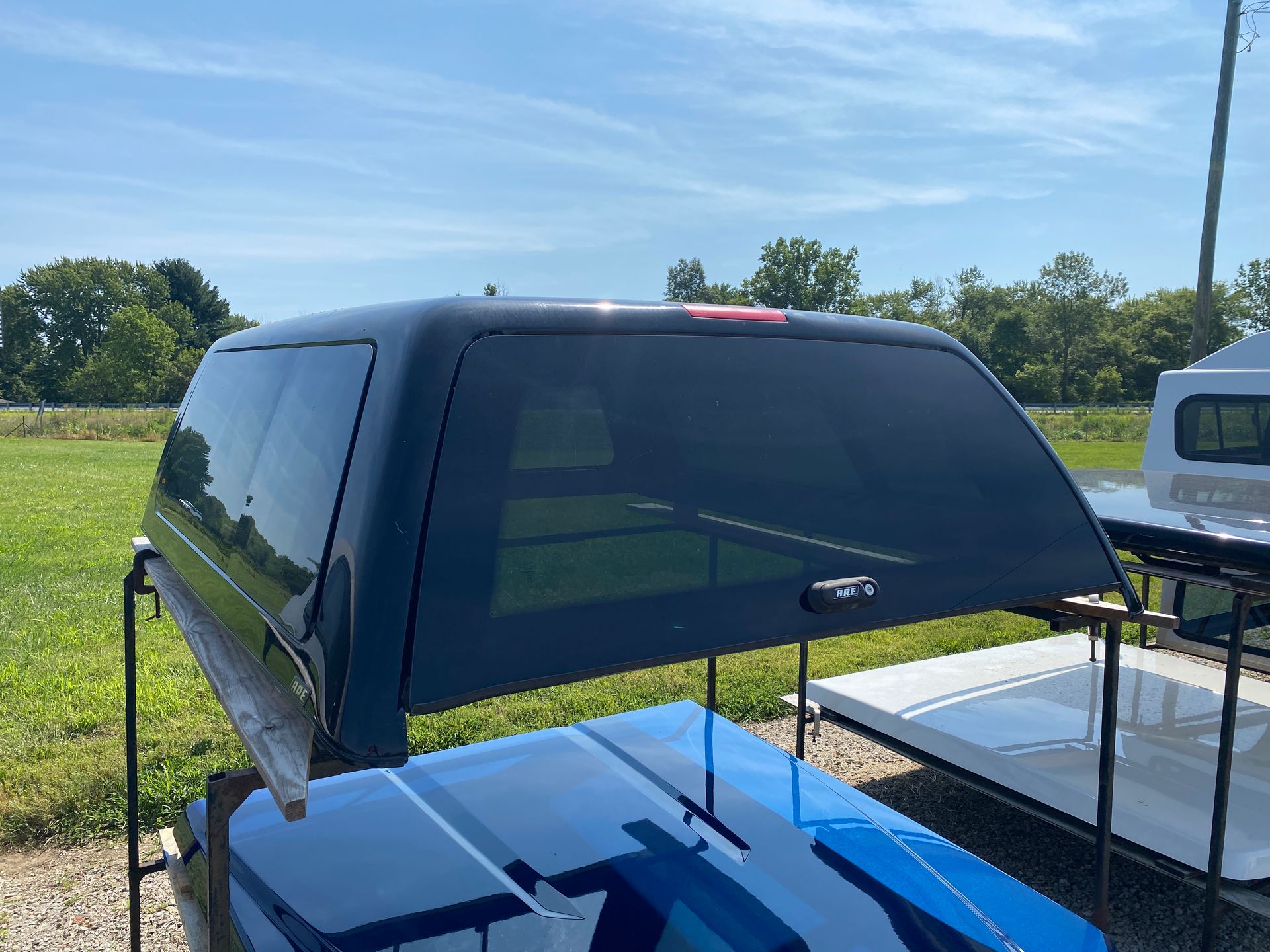 Used Camper Shells | Vincennes Truck Supply | Vincennes, IN