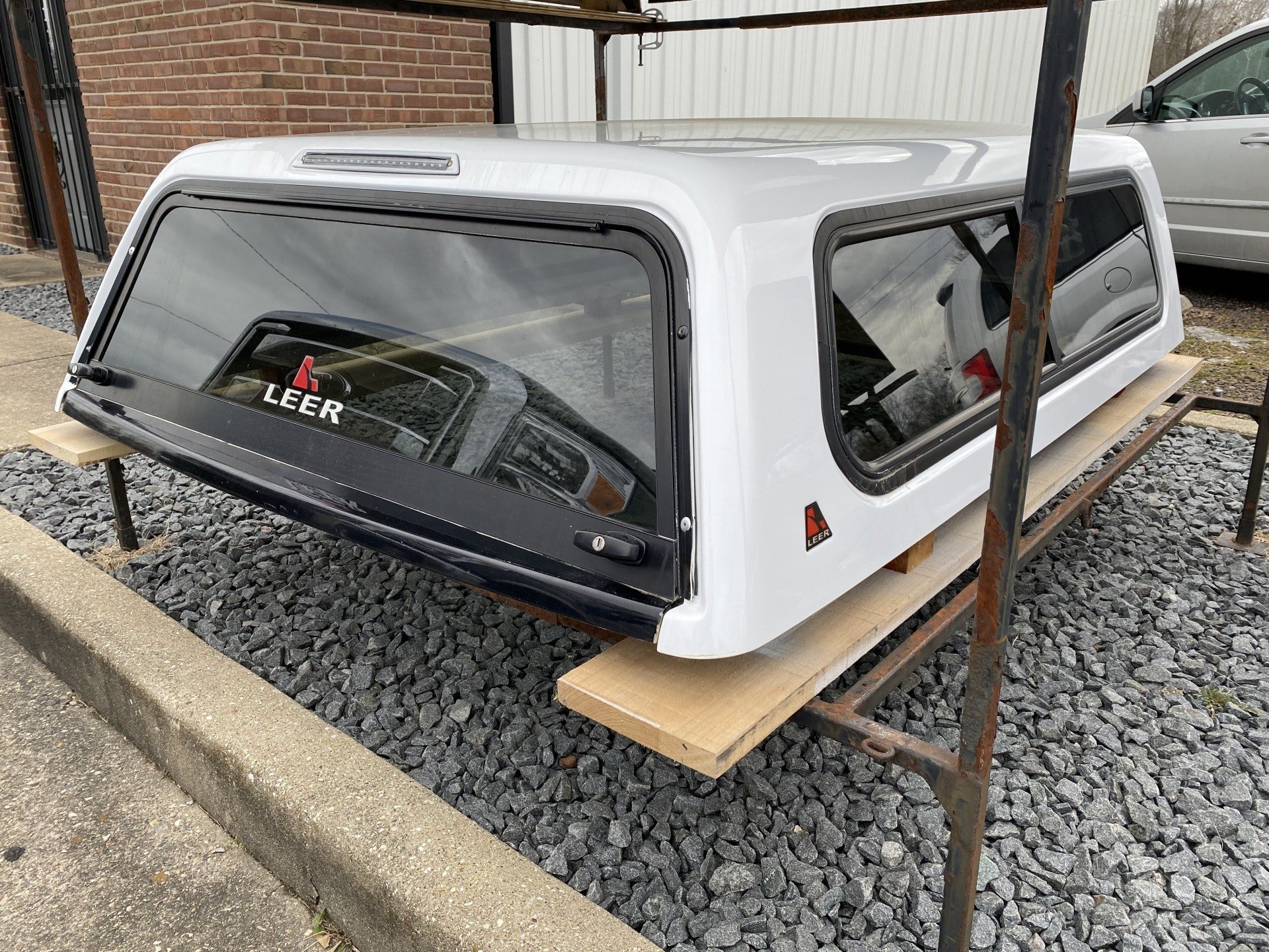 Used Camper Shells | Used Fiberglass Shells | Vincennes, IN