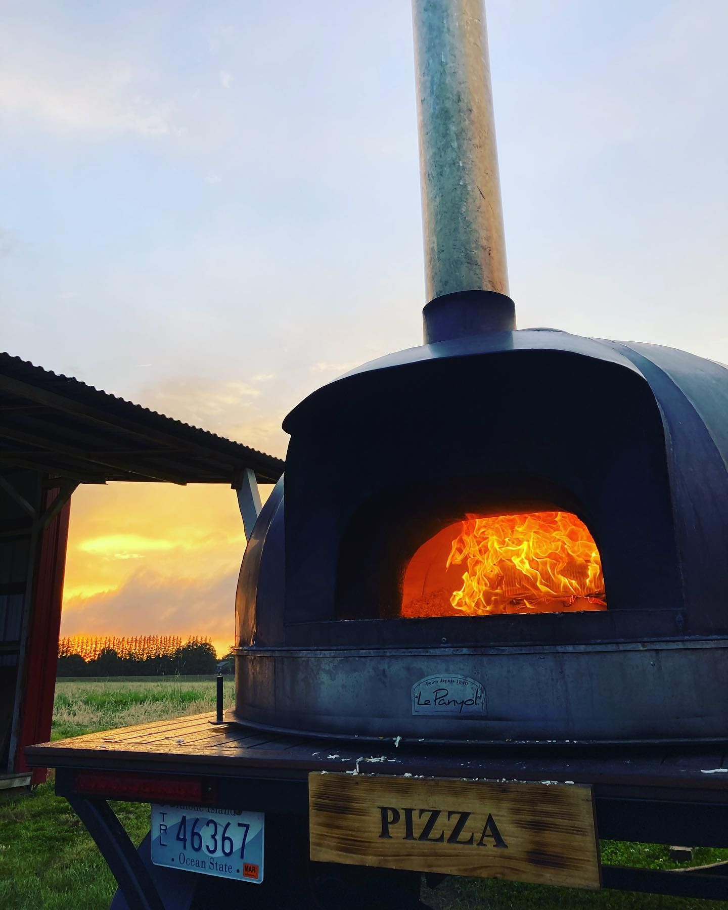 Mobile Wood-Fired Pizza!