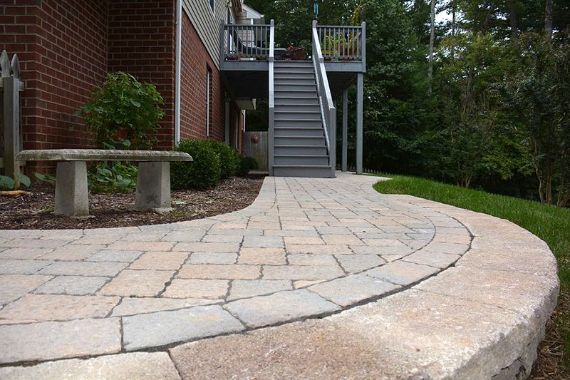 Landscaping Gallery | Varsity Landscaping & Grounds, LLC
