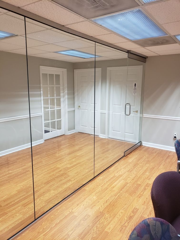 Glass Services | Lindner Glass & Mirror | Baltimore, MD