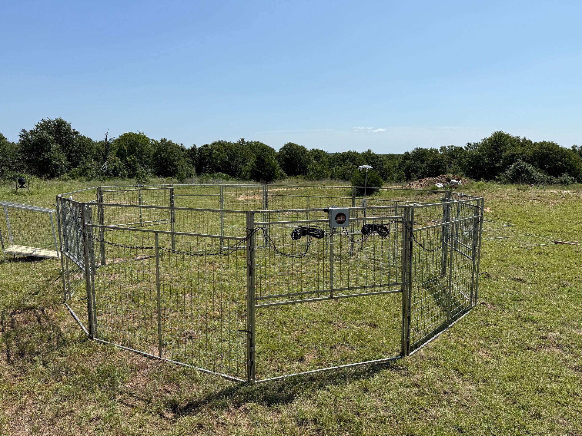 Hog Traps and Accessories | Texas and Oklahoma