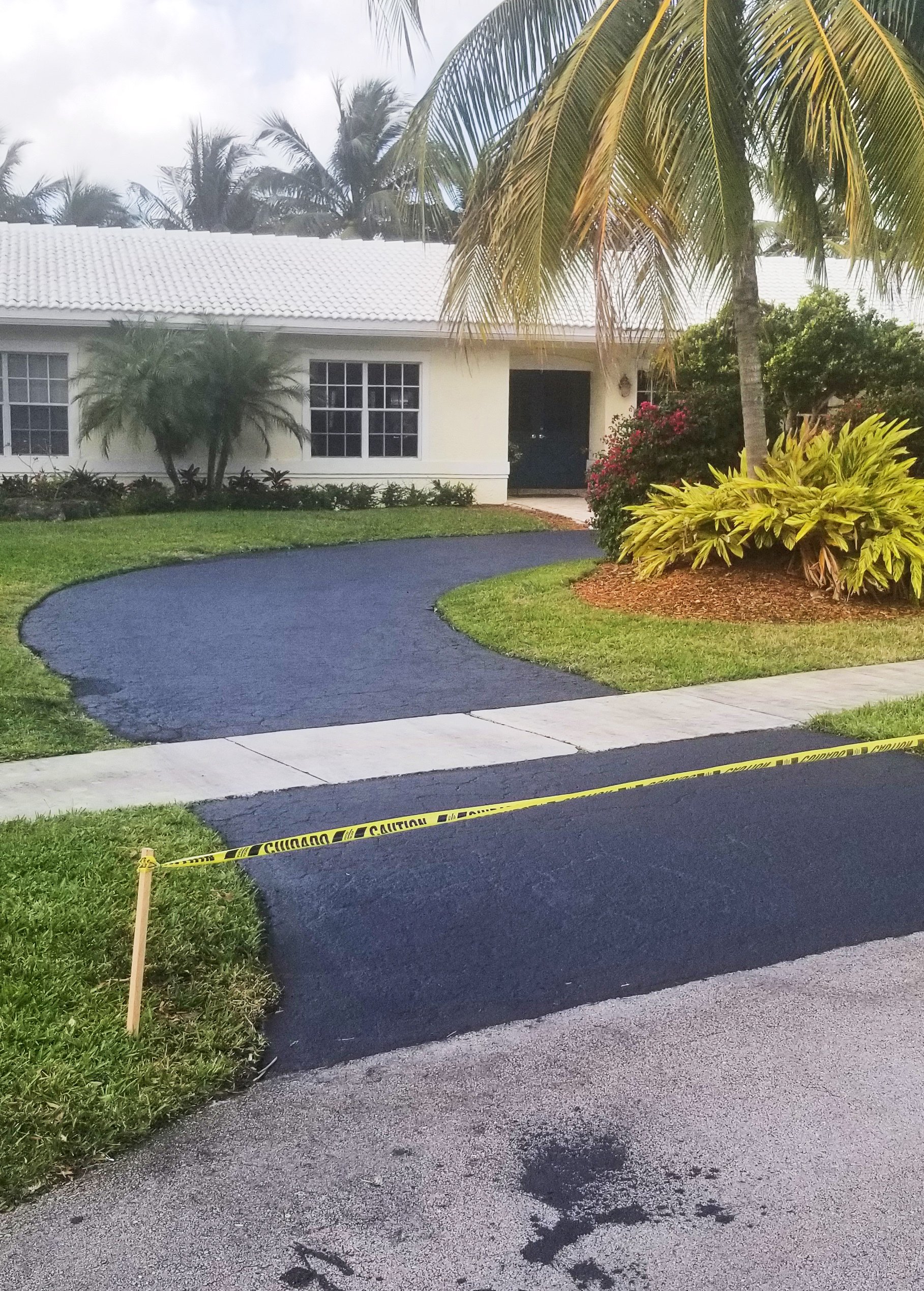 Mid-State Asphalt Sealcoating & Repairs | Paving West Palm Beach FL