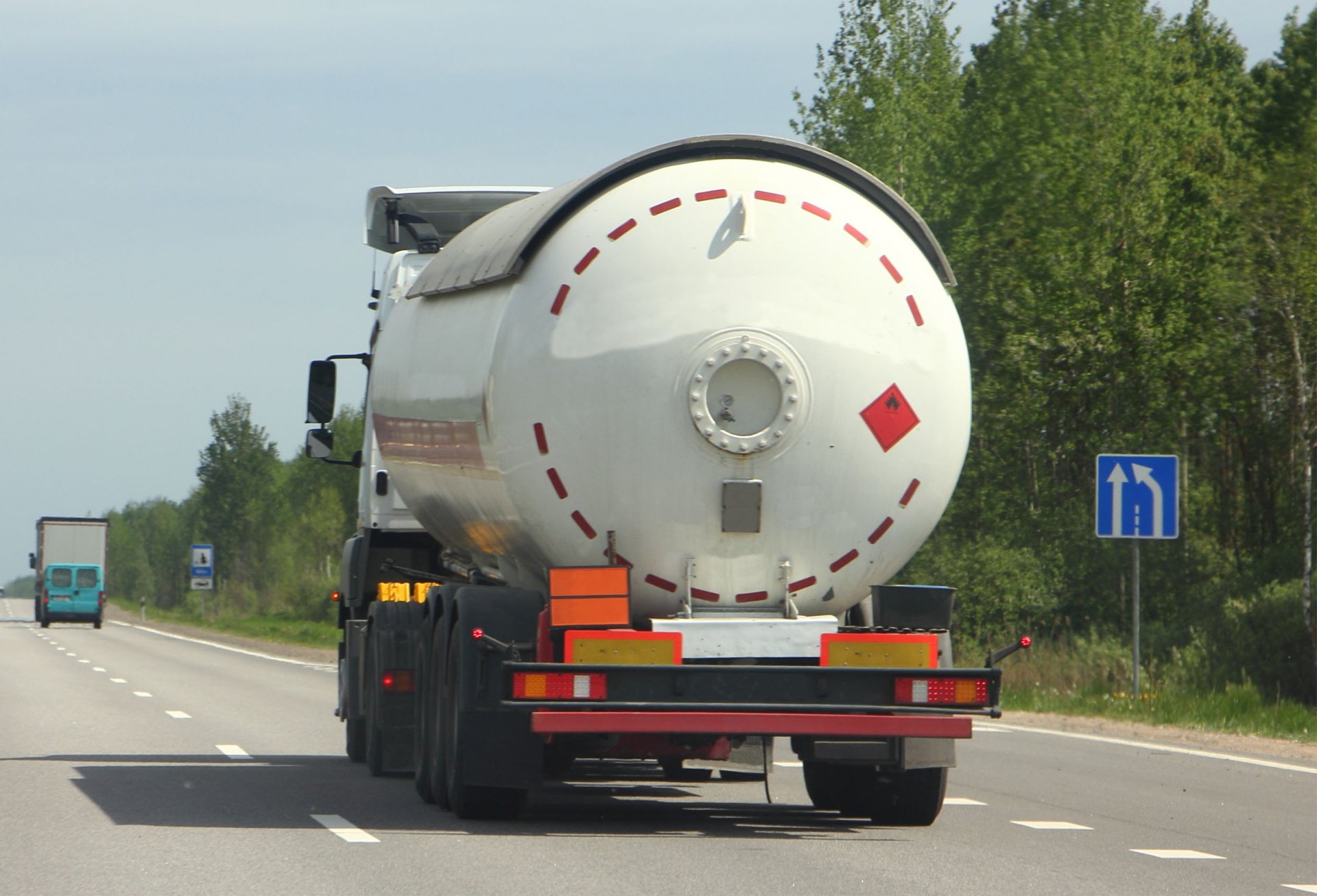 Fuel Deliveries | Quick Oil Co | Perry, IA