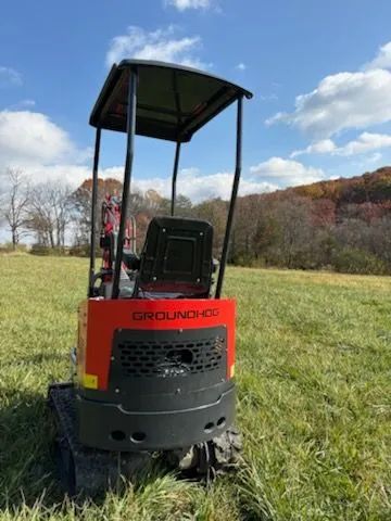 Excavators | Excavating Equipment | Middleburg, PA