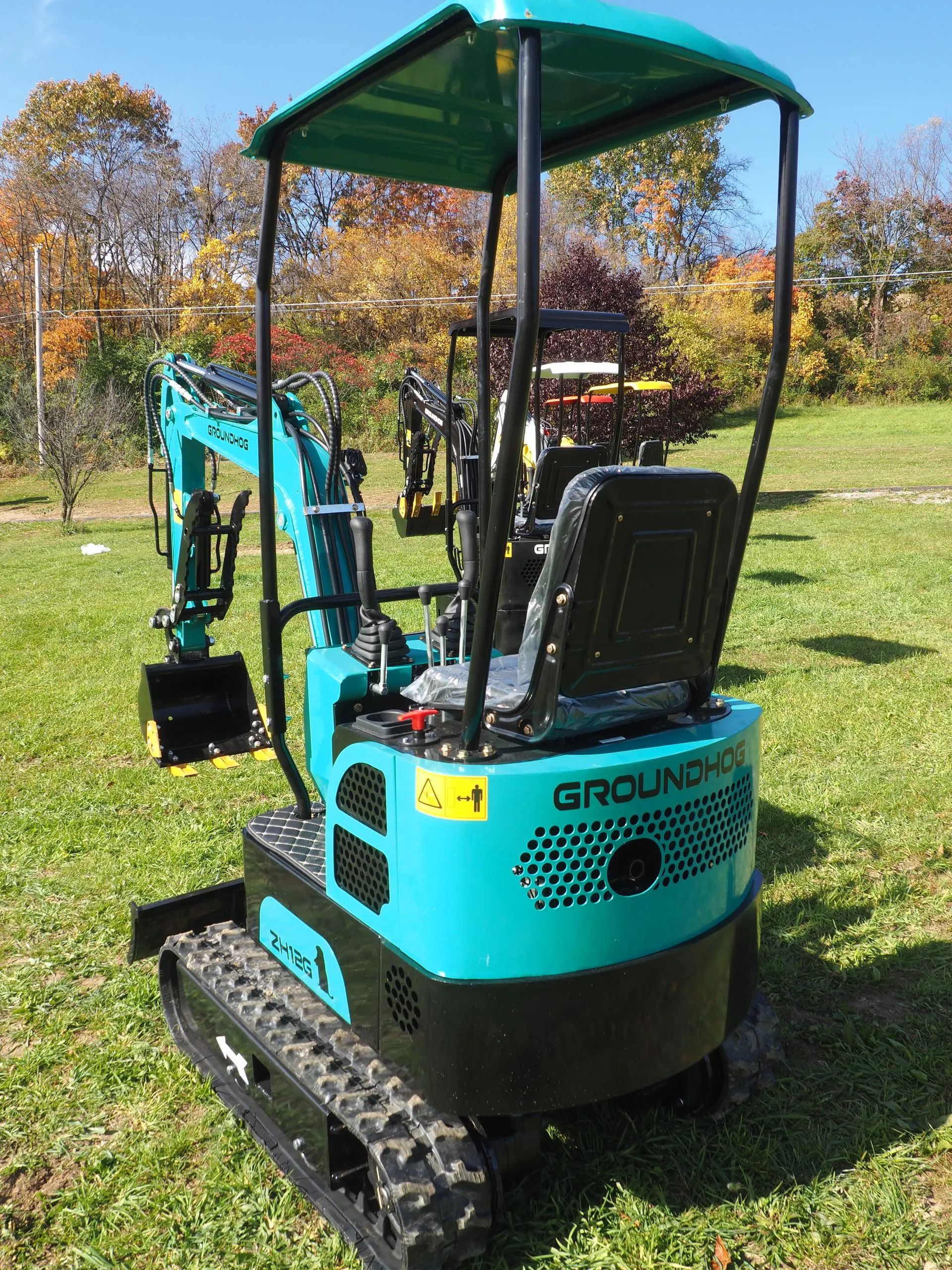 Excavators | Excavating Equipment | Middleburg, PA