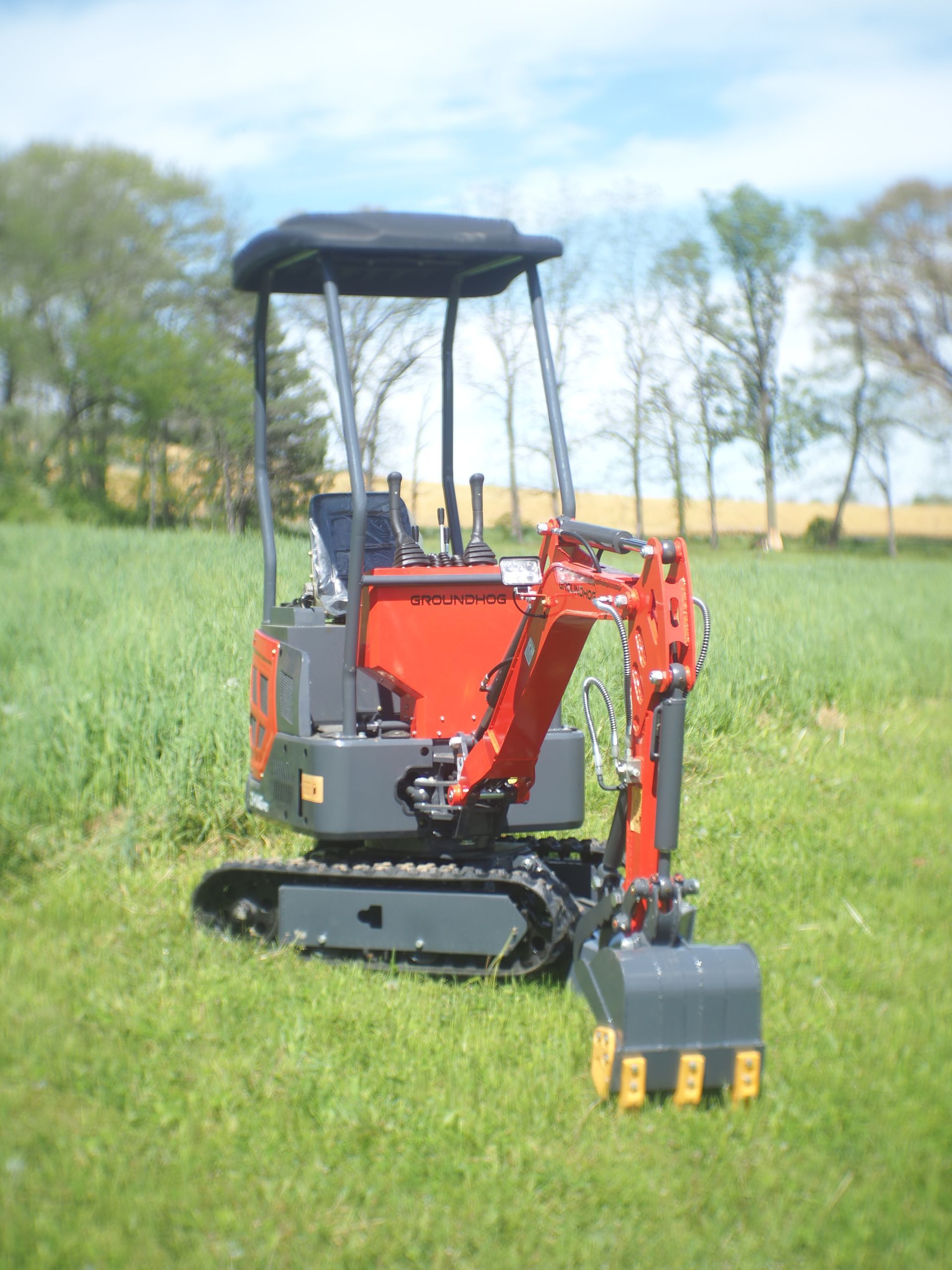 Excavators | Excavating Equipment | Middleburg, PA