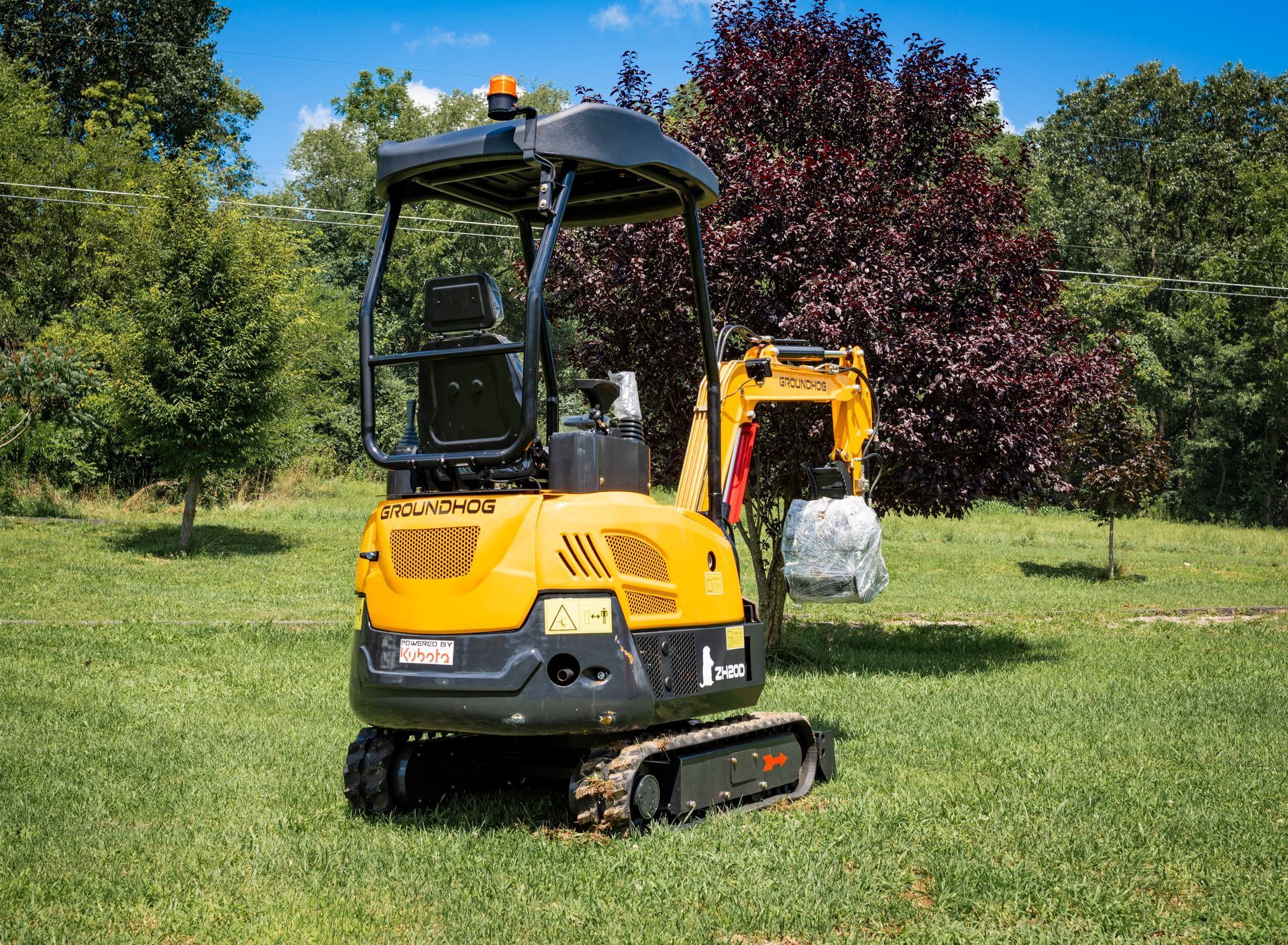 Excavators | Excavating Equipment | Middleburg, PA