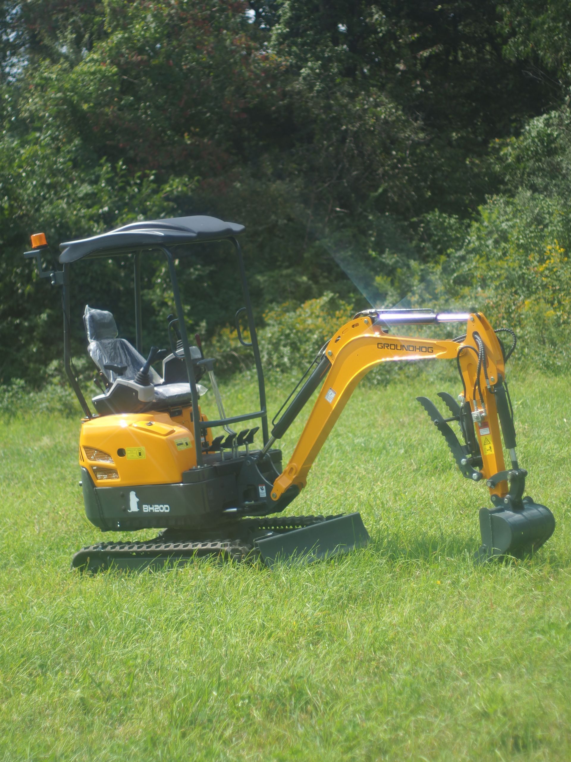 Excavators | Excavating Equipment | Middleburg, PA
