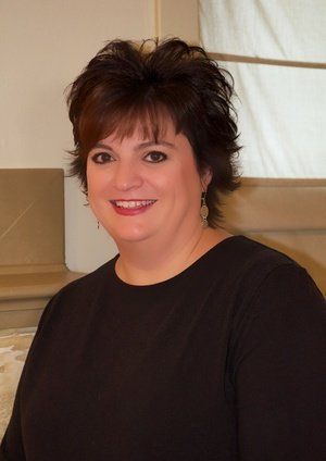 Meet Our Stylists | Chic Hair Designs, Inc