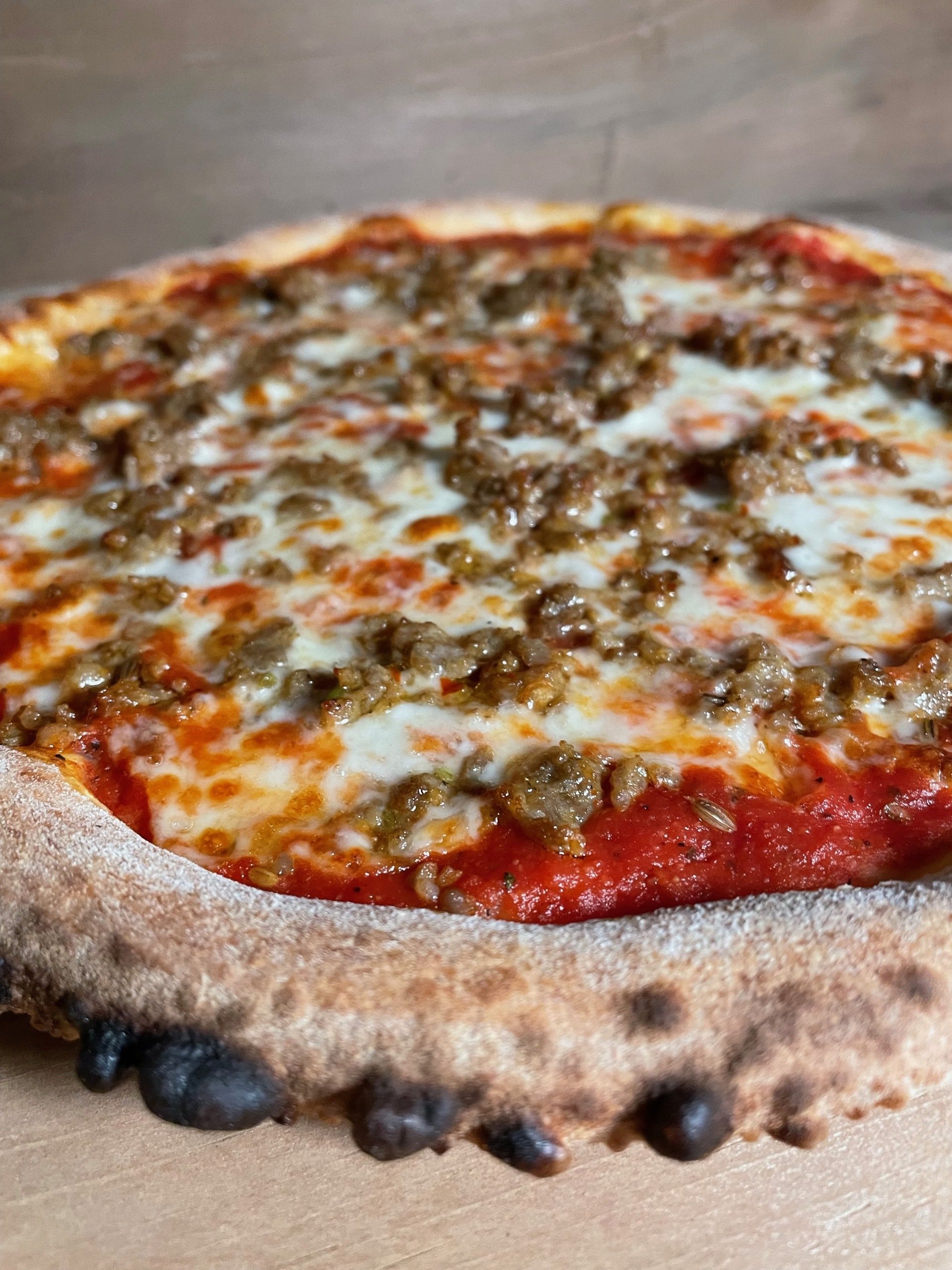 Broken Tree Pizza Gallery | Neenah, WI